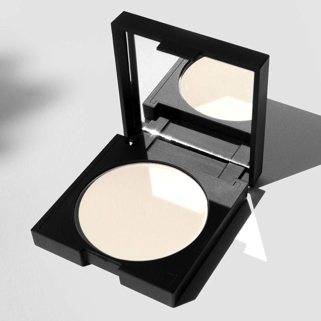 Velvet Mineral Powderset – Makeup Setting Powder – AmazingCosmetics